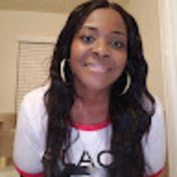 Lashonda's Closet (@lashondawc) | Poshmark